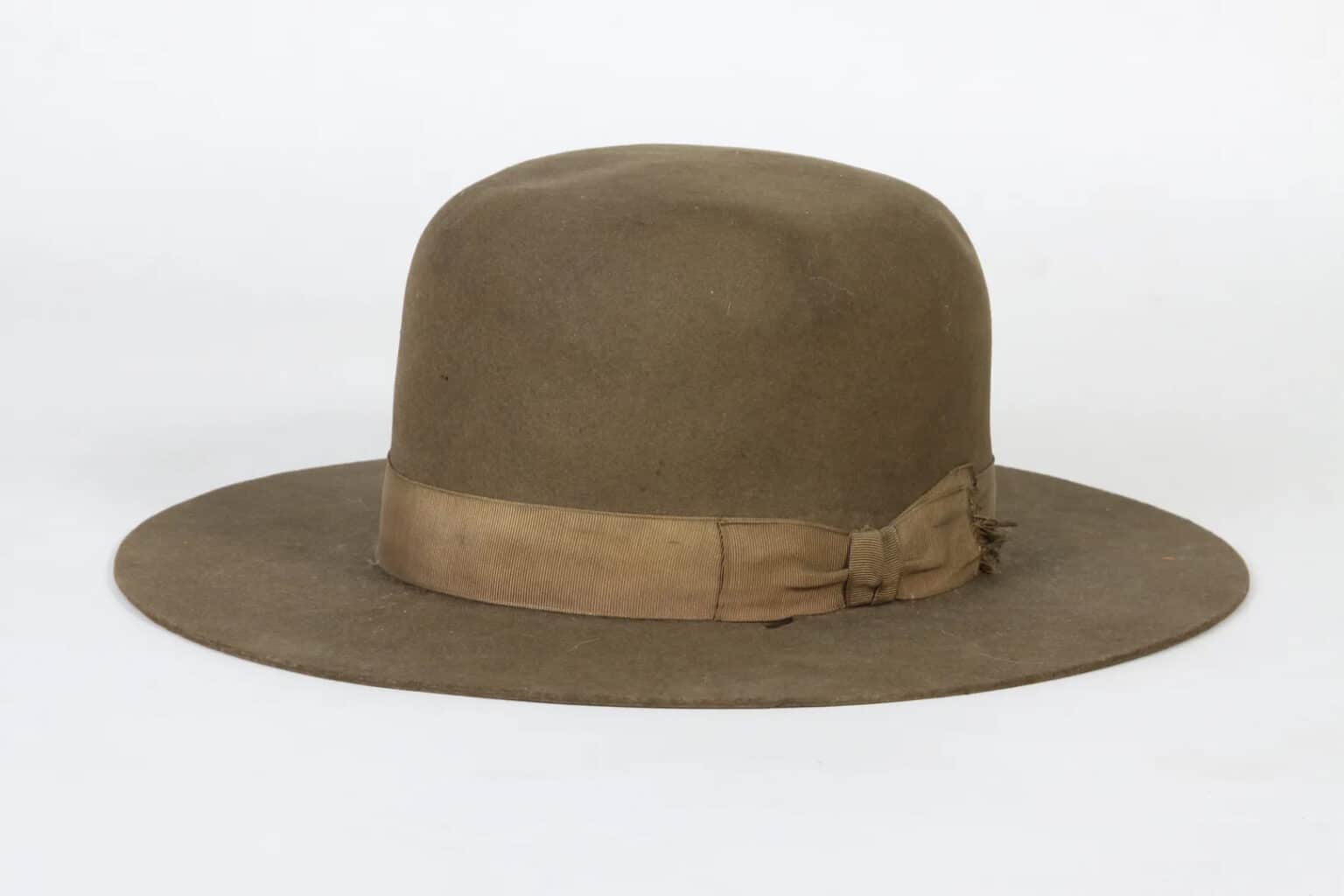 The History Behind Stetson: The Quintessential Cowboy Hat - The Journal ...