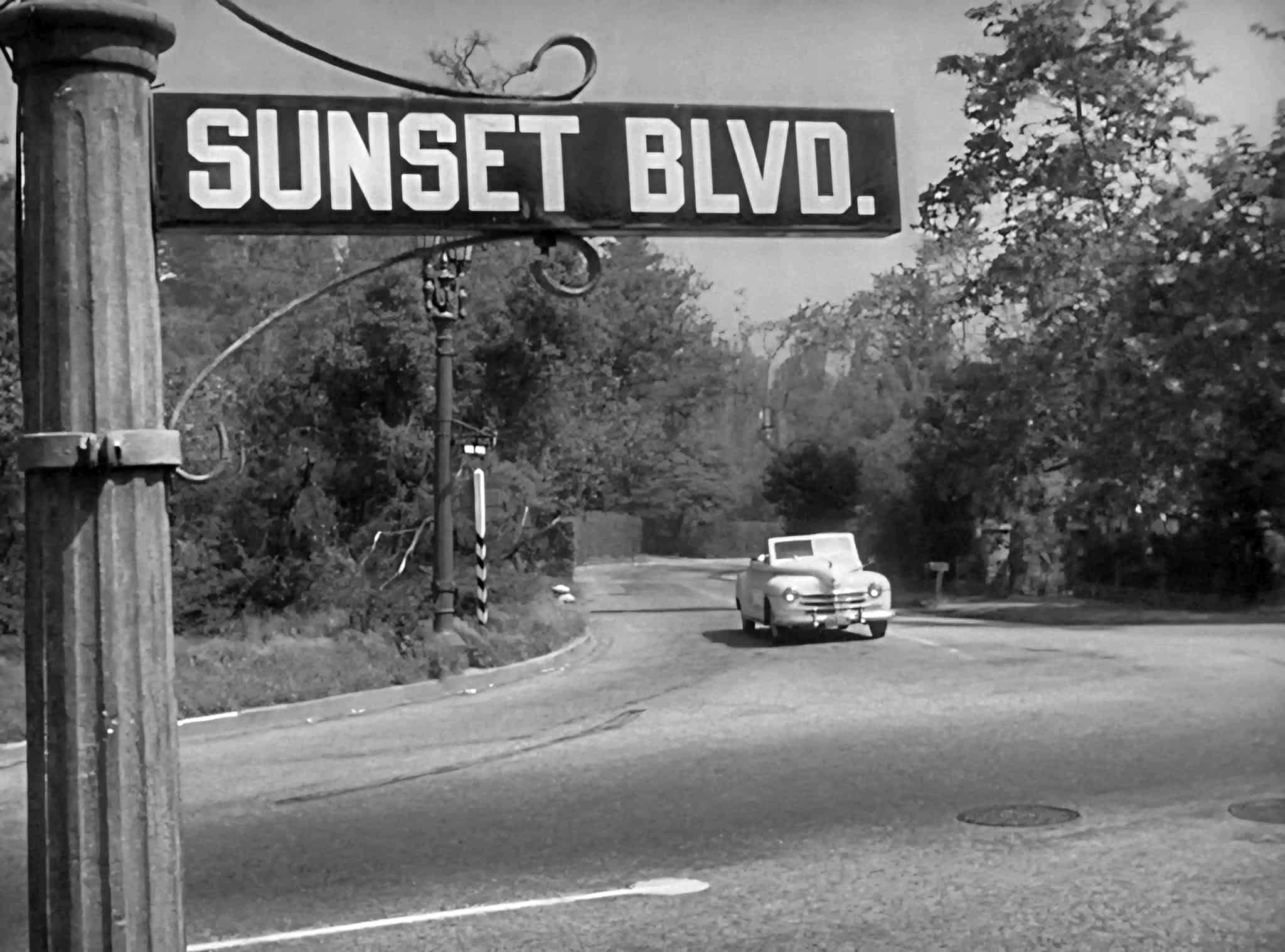The Word on the Street: Exploring the History of Street Signs | Journal ...