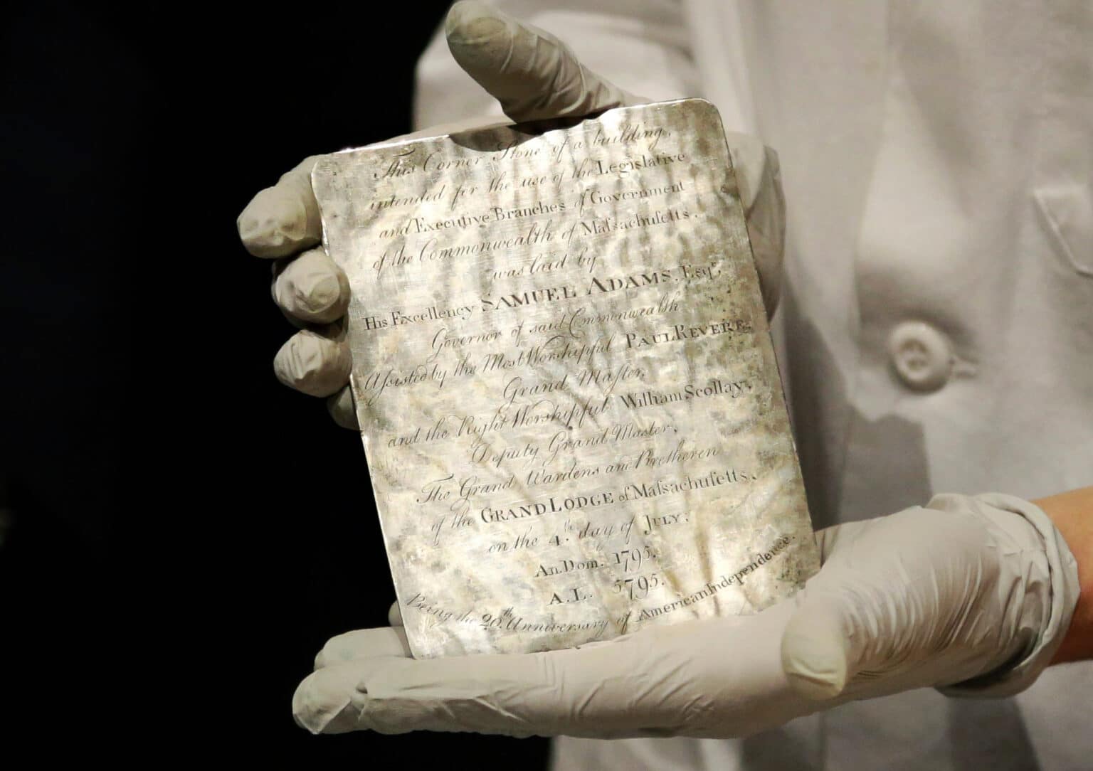 Time Capsules - The Journal of Antiques and Collectibles