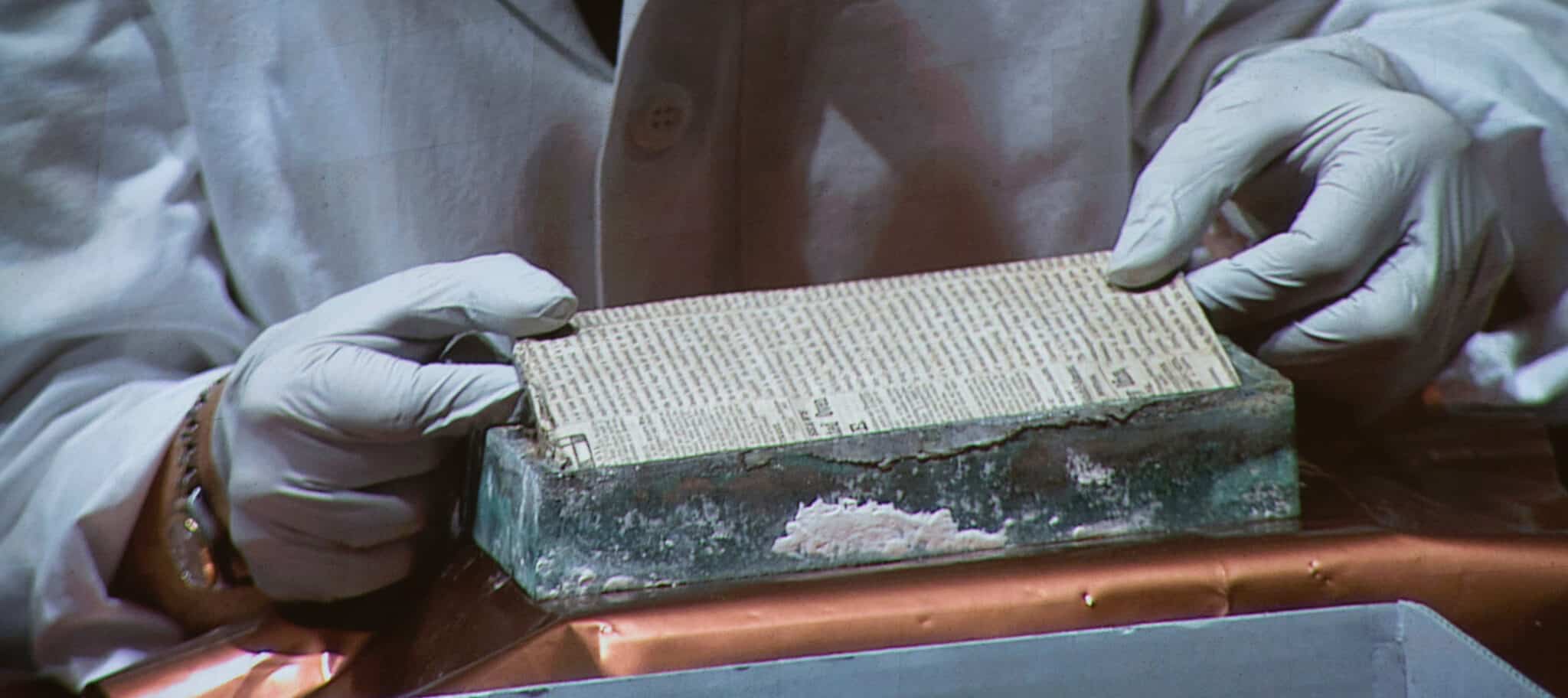 Time Capsules - The Journal of Antiques and Collectibles