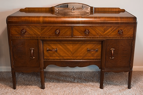 Guide to Collecting Mid-Century Modern Furniture